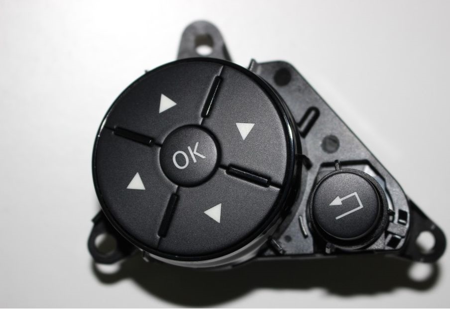 W204 STEERING WHEEL MENU SWITCH (USED) - ﻿Mercedes Benz OEM Original ...