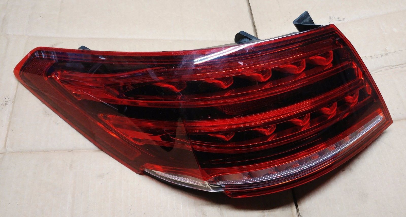W207 REAR LAMP COMBINATION RH - ﻿Mercedes Benz OEM Original Parts ...
