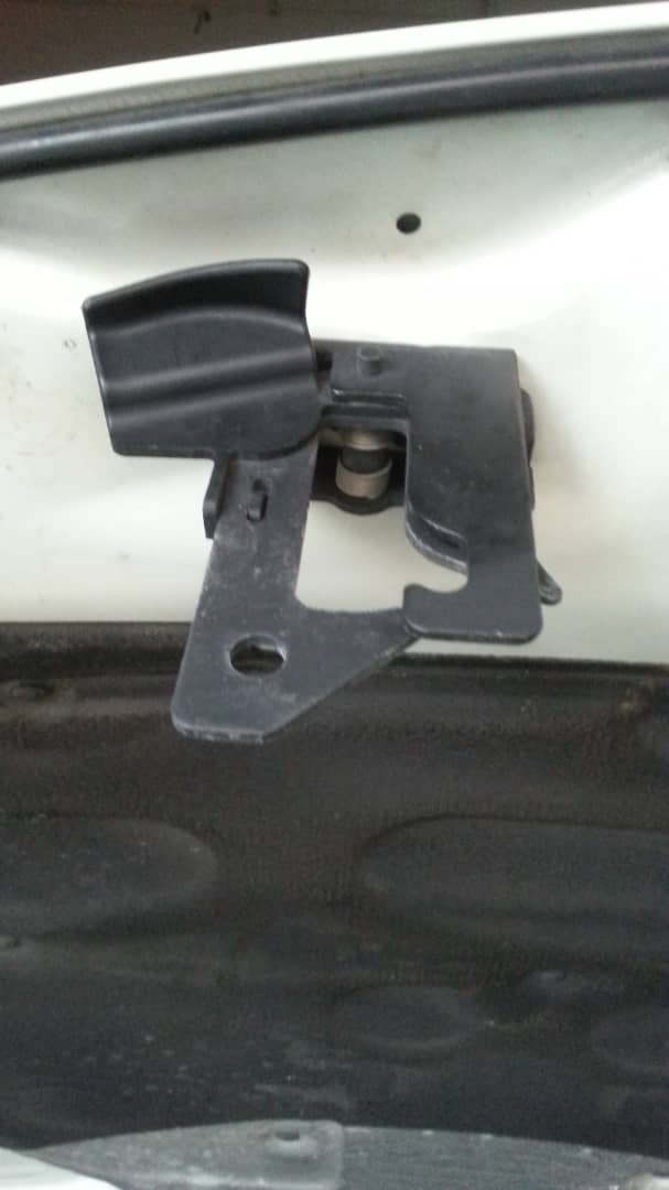 W204 BONNET LOCK (USED) - ﻿Mercedes Benz OEM Original Parts Specialist ...